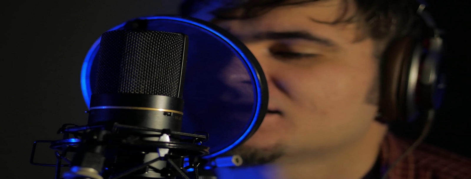 Voice Over Services| Voice Over Studios| Voice Over Company - GoPhrazy