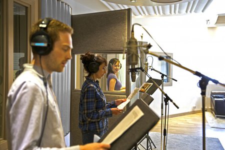 English Dubbing Services | American & British Dubbing- GoPhrazy